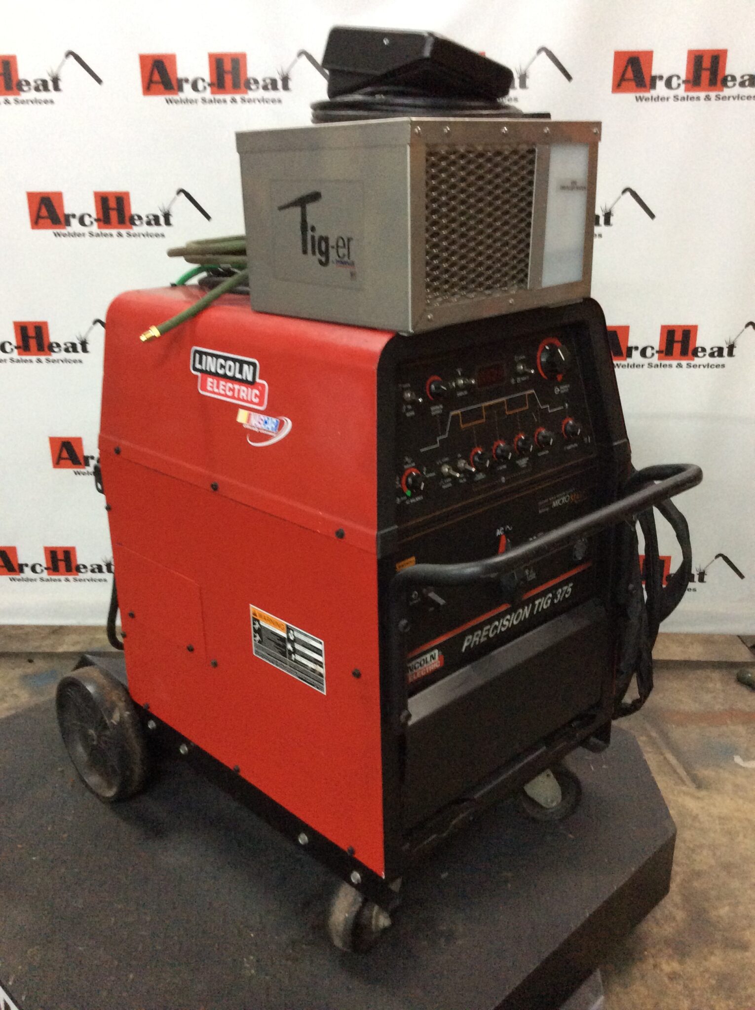 Lincoln Electric Precision TIG Welder 275/375 - Arc-Heat